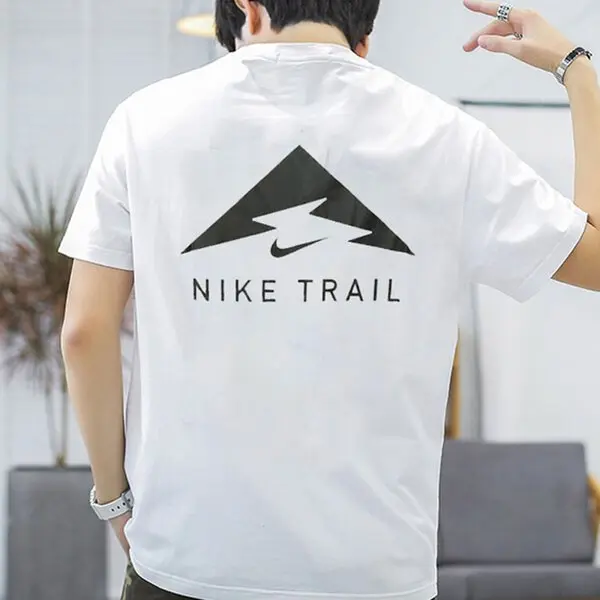 Nike Trail Graphic Print Short Sleeve Tee - White