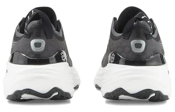 PUMA Foreverrun Nitro Athletic Sneakers - Black/gray