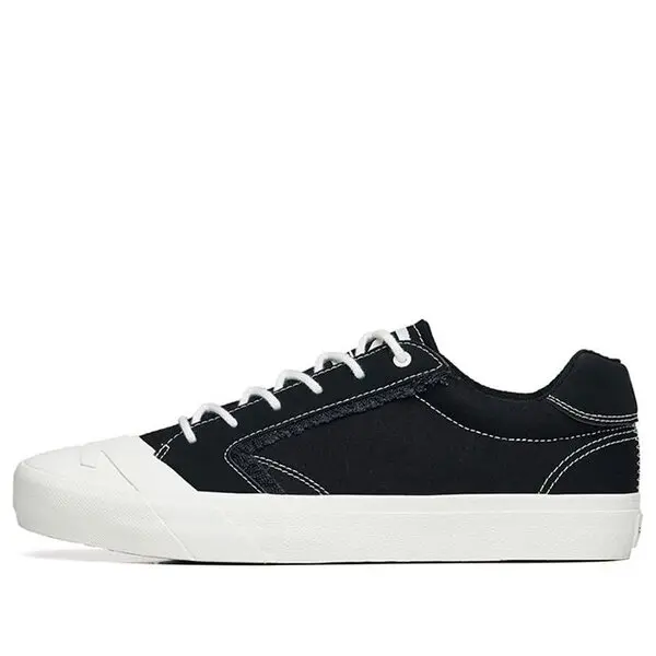 ANTA Life Series Canvas Low Top Sneakers