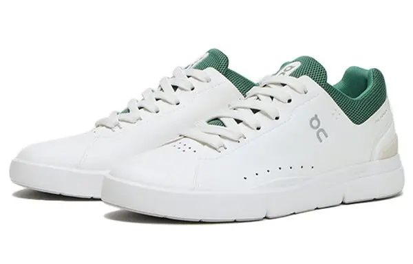 On The Roger Advantage Sneakers - White/green