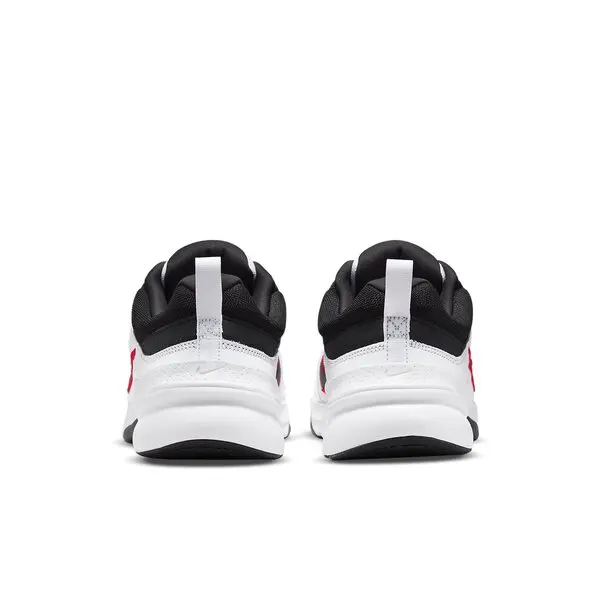 Nike Defy All Day "white University Red" Sneakers - White/black/red