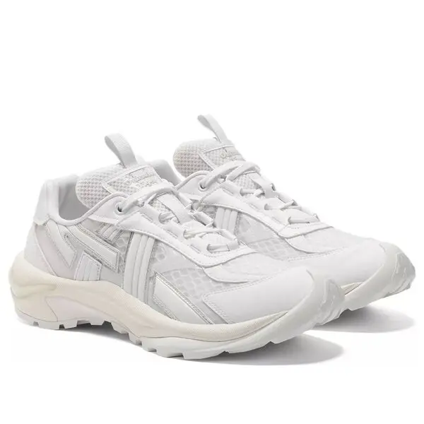 Onitsuka Tiger Tigtrail Rs Sneakers - White/white