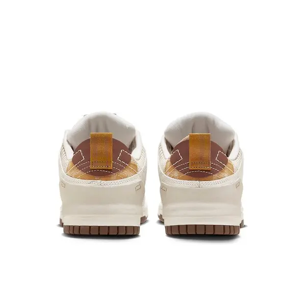 Nike Dunk Low Disrupt 2 Sneakers - Beige/metallic Gold/phantom