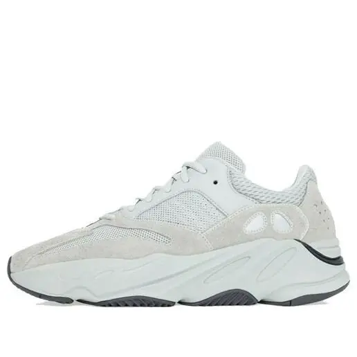 Adidas Yeezy Boost 700 - Salt