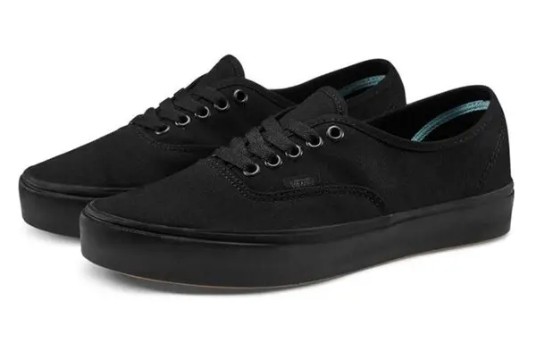 VANS Comfycush Authentic Sneakers