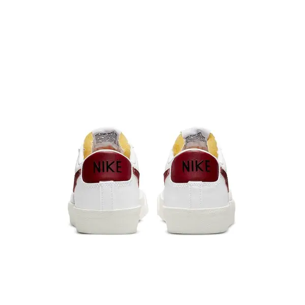 Nike Blazer Low '77 Sneakers - White/red
