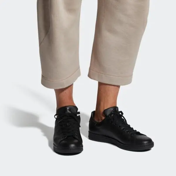 Adidas Stan Smith Sneakers - Black