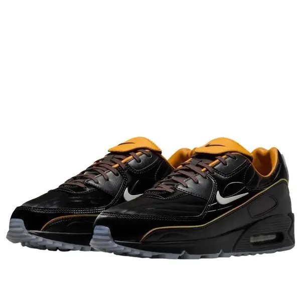 Nike Max 90 'korea Family Reunion' Sneakers - Black/white/gold Leaf