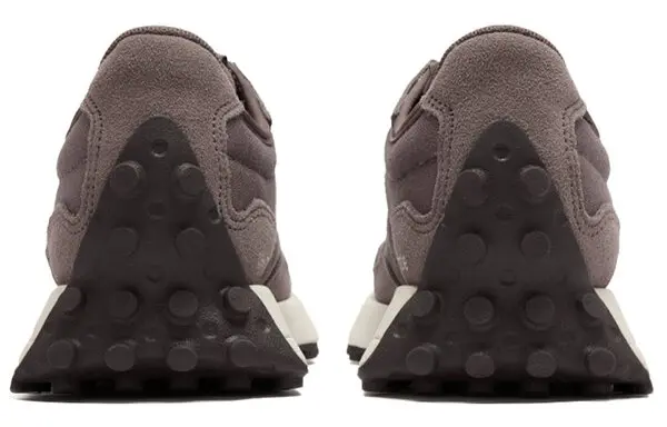NEW BALANCE 327 "black Fig" Sneakers - Brown/white
