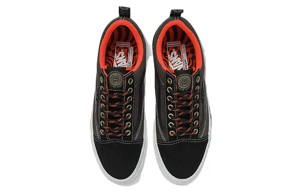 VANS Old Skool X Spitfire Skate Shoes - Black/red Flame