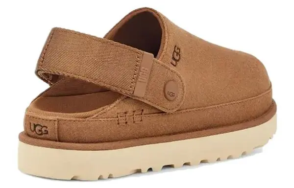 UGG Goldenstar Clog - Chestnut