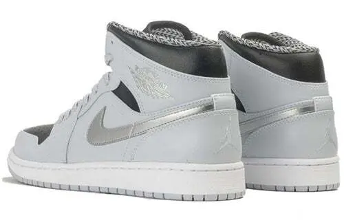 JORDAN 1 Retro Mid Sneakers - Grey