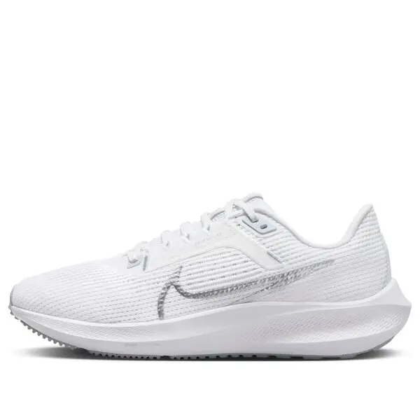 Nike Zoom Pegasus 40 Sneakers - White/metallic Silver