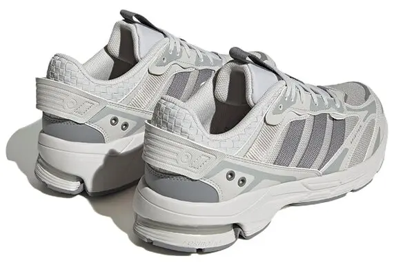 Adidas Spiritain 2000