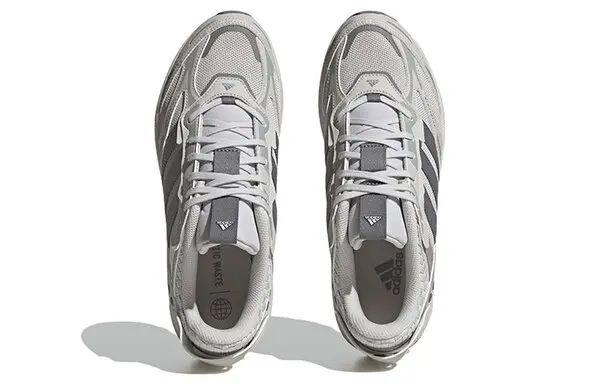 Adidas Spiritain 2000