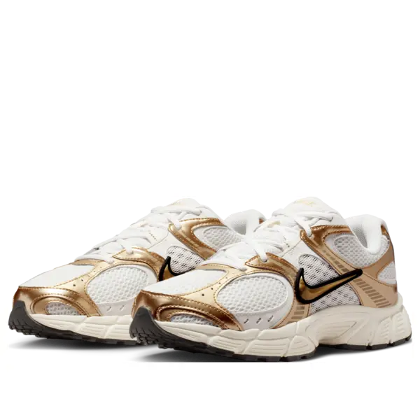 Nike V5 Rnr 'phantom Metallic Gold' Sneakers - Phantom/phantom/black