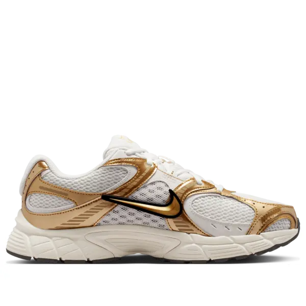Nike V5 Rnr 'phantom Metallic Gold' Sneakers - Phantom/phantom/black