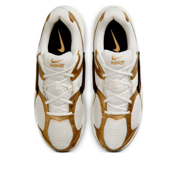 Nike V5 Rnr 'phantom Metallic Gold' Sneakers - Phantom/phantom/black