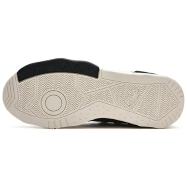 FILA FUSION Kick Sneakers