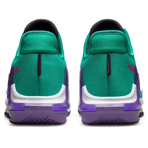 Nike Lebron Witness 6 High-top Sneakers - Green/pink