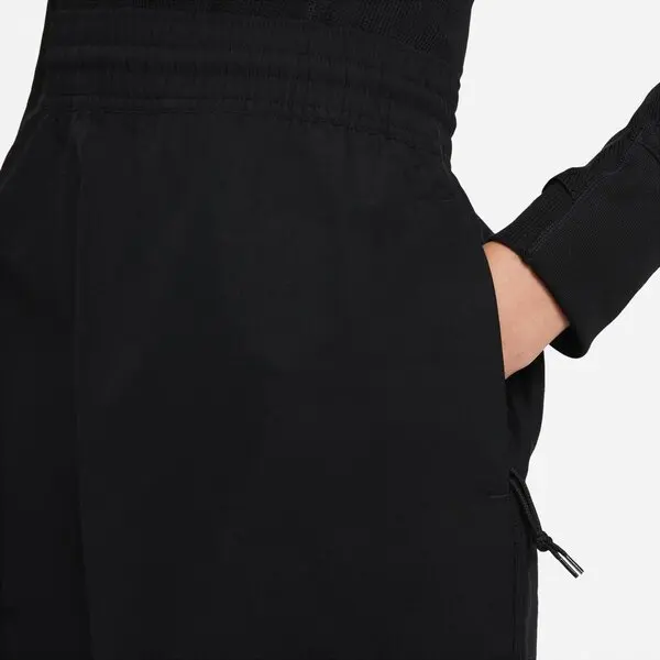 Nike X Oversized Shorts - Black