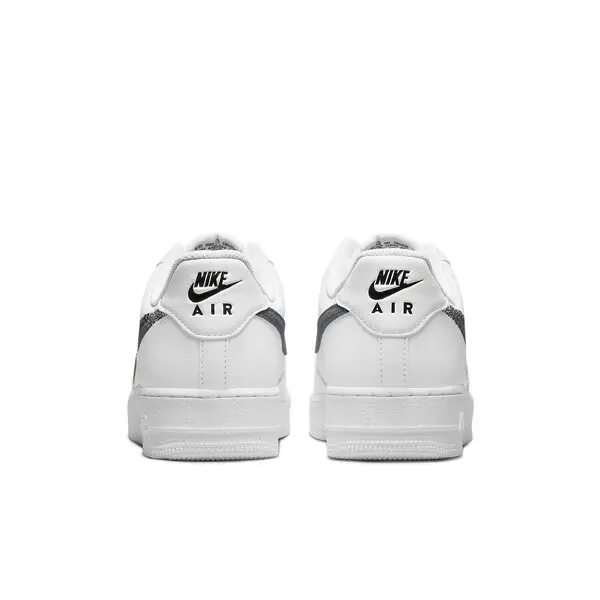 Nike Force 1 '07 Low Top Sneakers