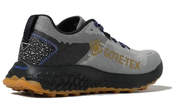 NEW BALANCE Fresh Foam Hierro V7 Gtx Sneakers - Grey/black