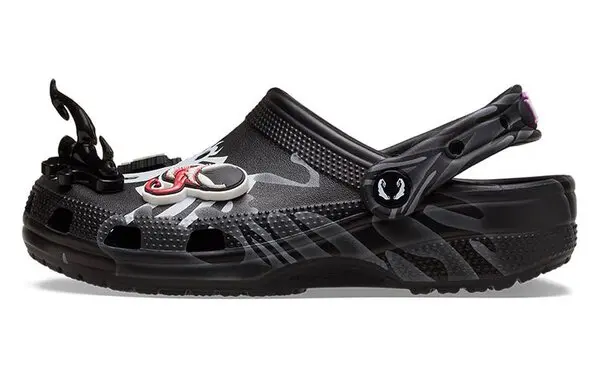 CROCS Classic X Marvel Clog