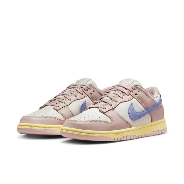 Nike Dunk Low Sneakers - Pink/blue