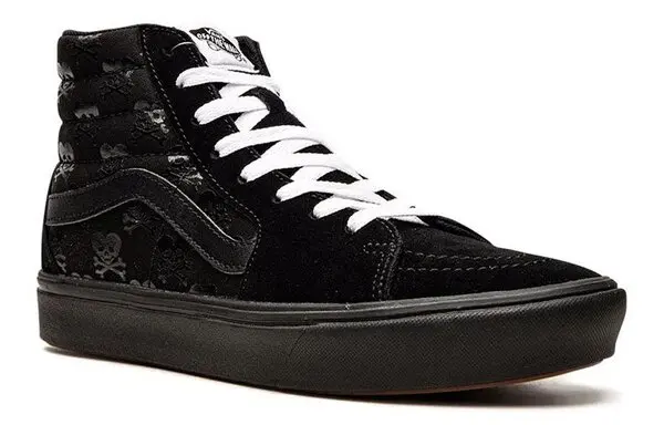 VANS Comfycush Sk8-hi "coldhearted" High Top Sneakers