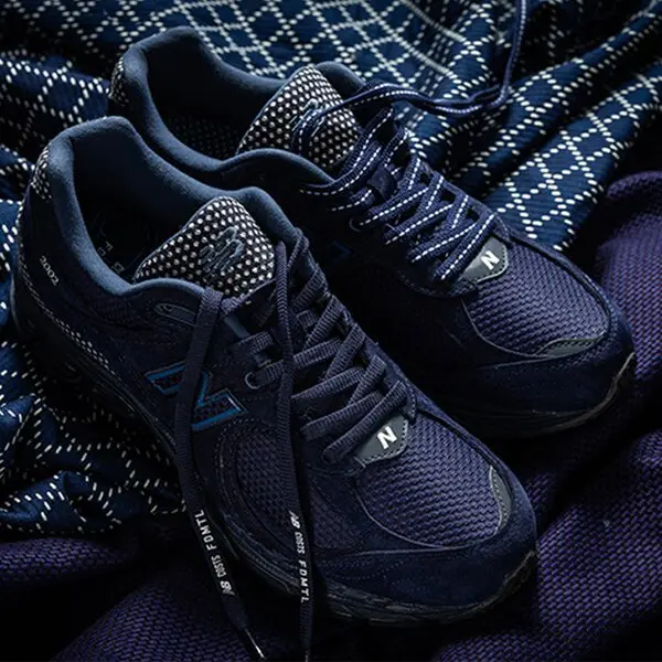 NEW BALANCE Fdmtl X Costs 2002r "denim" Sneakers - Blue
