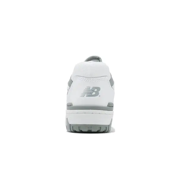 NEW BALANCE 550 Sneakers - White