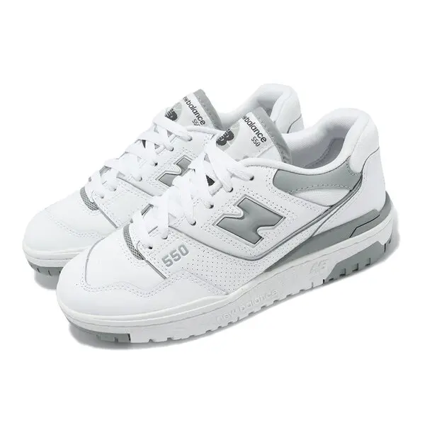 NEW BALANCE 550 Sneakers - White