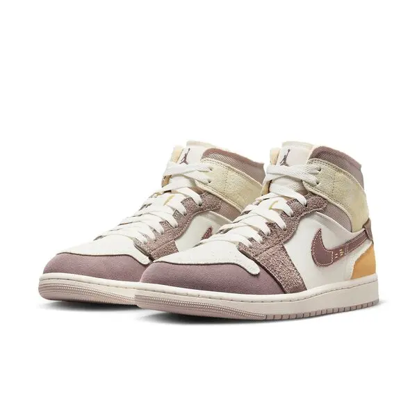 JORDAN 1 Mid Se Craft "inside Out Taupe Haze" Sneakers - Brown/white