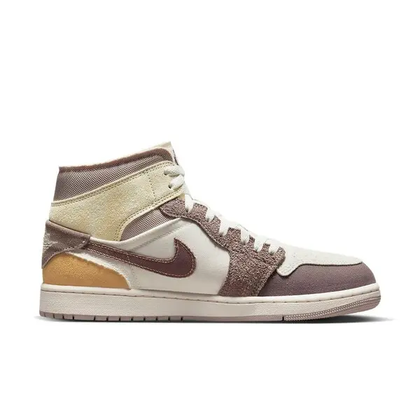JORDAN 1 Mid Se Craft "inside Out Taupe Haze" Sneakers