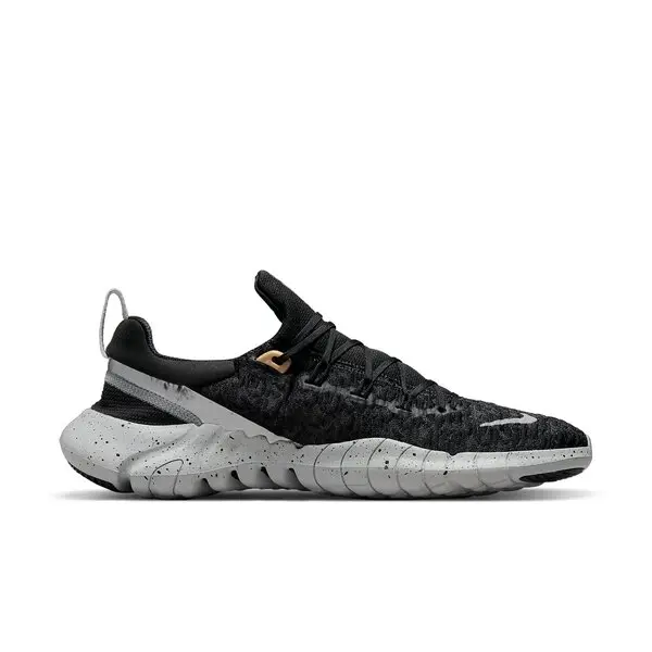 Nike Free Run 5.0 Athletic Sneakers - Black/gray