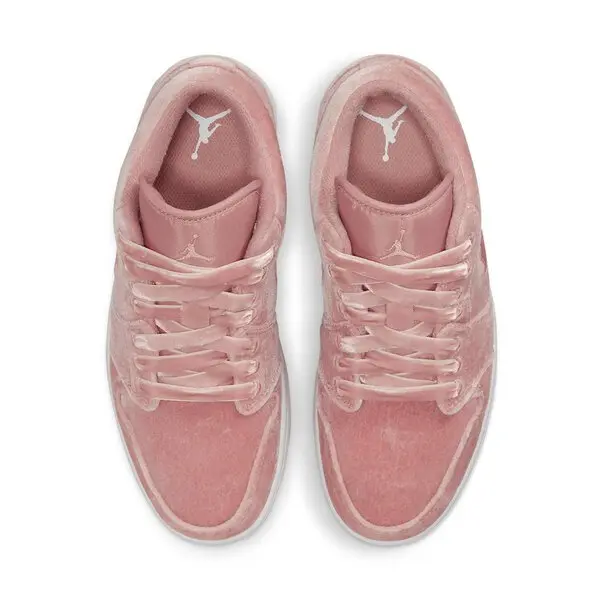 JORDAN 1 Low Se Velvet Sneakers - Pink