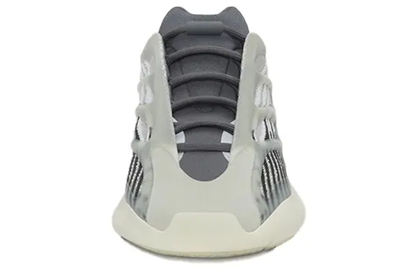 Adidas Yeezy 700 V3 Fade Salt Sneakers - Black/white