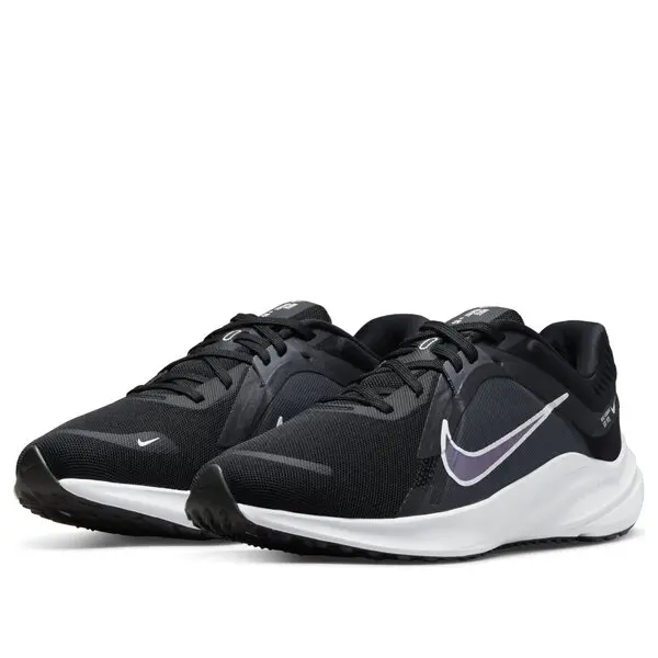 Nike Quest Sneakers - Black/blue