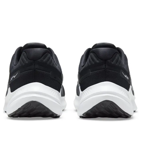 Nike Quest Sneakers - Black/blue