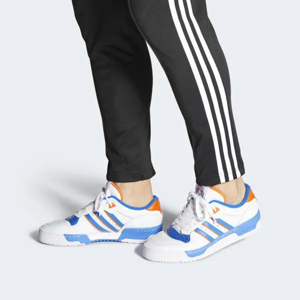 Adidas Rivalry Low Og Knicks Sneakers - White