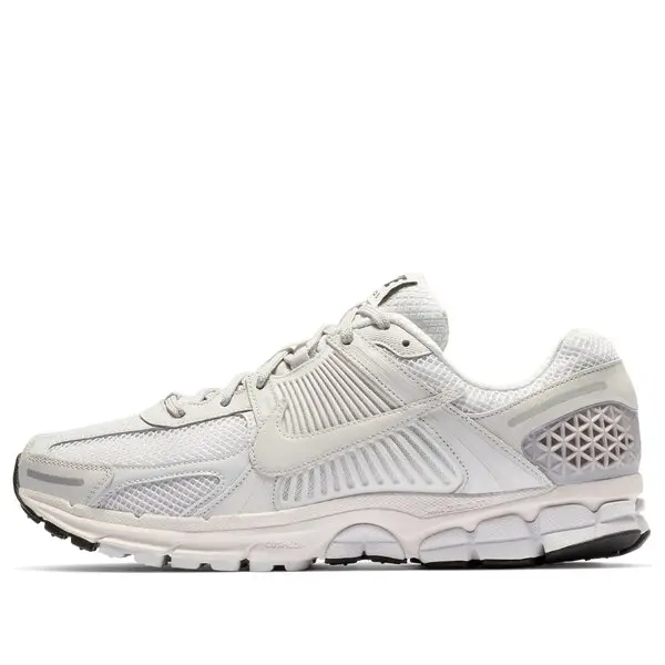 Nike Zoom Vomero "vast Grey" Sneakers - Vast Grey/black/sail