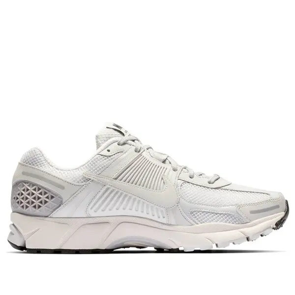 Nike Zoom Vomero "vast Grey" Sneakers - Vast Grey/black/sail