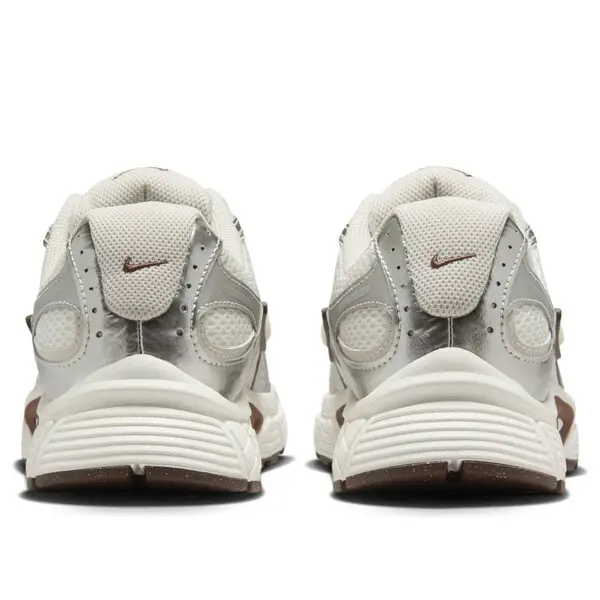 Nike V5 Rnr Athletic Sneakers - Sail/fauna Brown/phantom