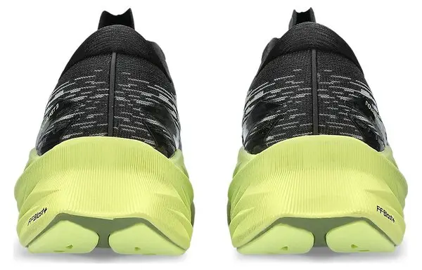 Asics Novablast 3 Sneakers - Black/dried Leaf Green