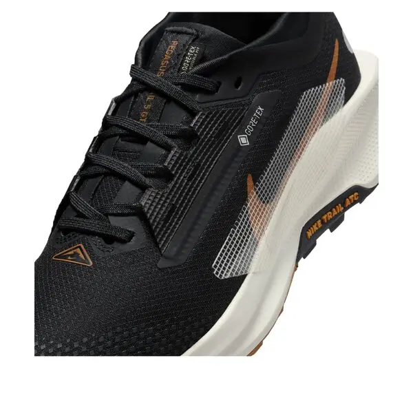 Nike Pegasus Trail Gore-tex Athletic Sneakers - Black/ivory/monarch