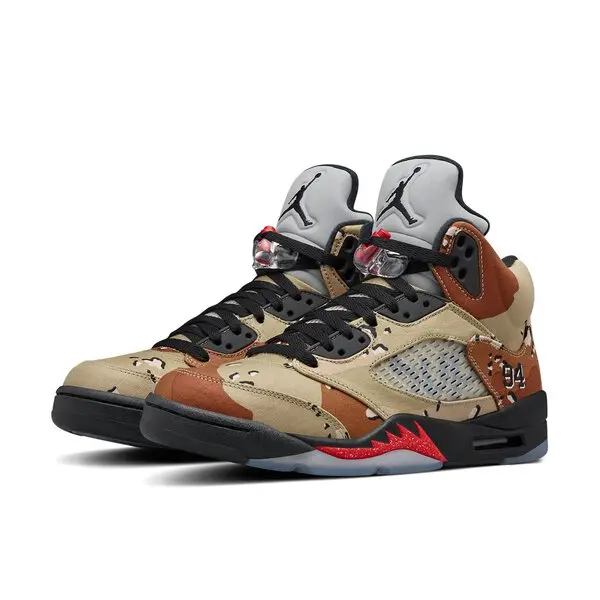JORDAN 5 Retro X Supreme 'desert Camo' Sneakers