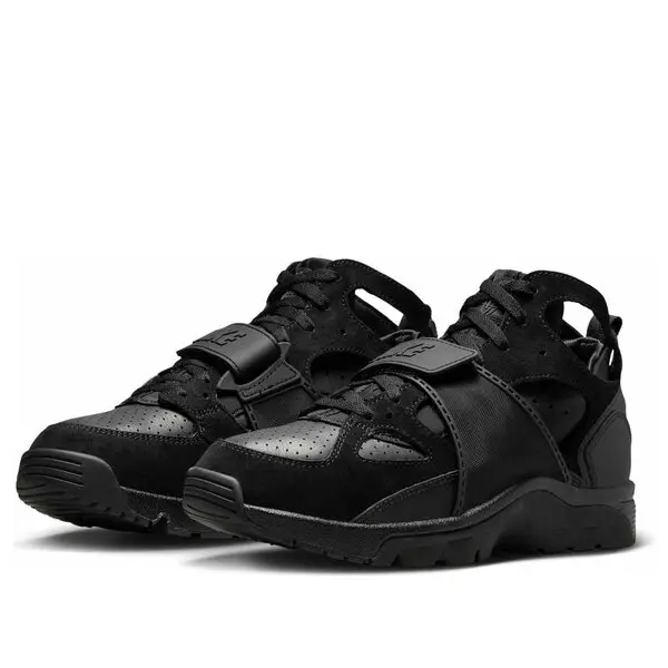 Nike Huarache Trainers - Black