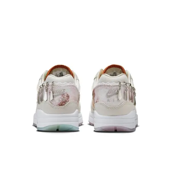 Nike Max 1 "metal Charms" Sneakers