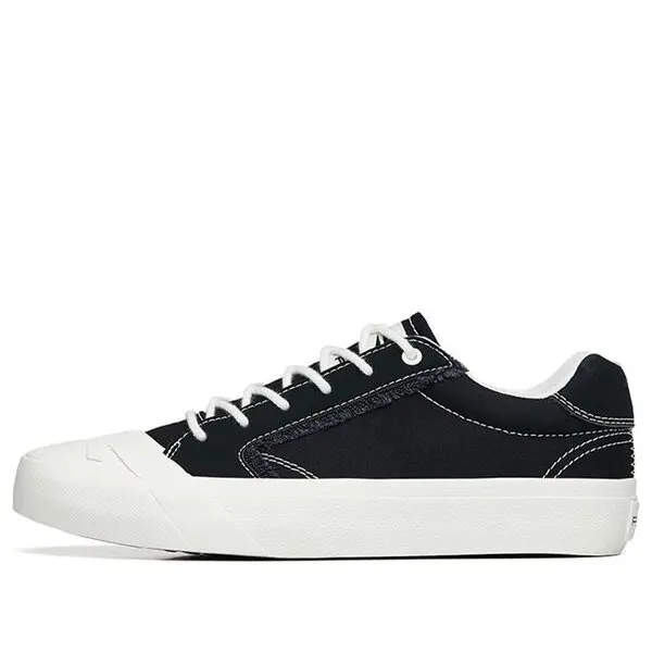 ANTA Canvas Lace-up Sneakers - Black/white
